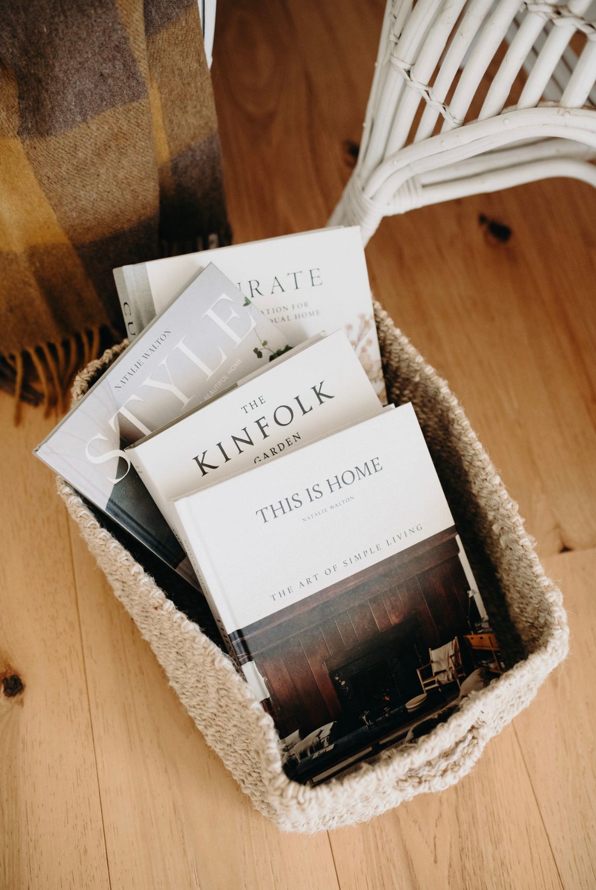 Books & Newspapers – Salubrious Living